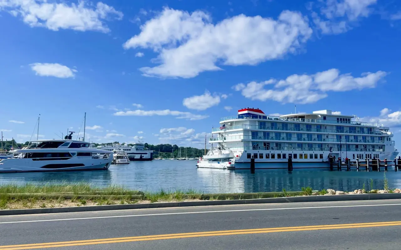 Every Ferry to Martha's Vineyard: Routes, Parking, Fares & Booking Tips ...